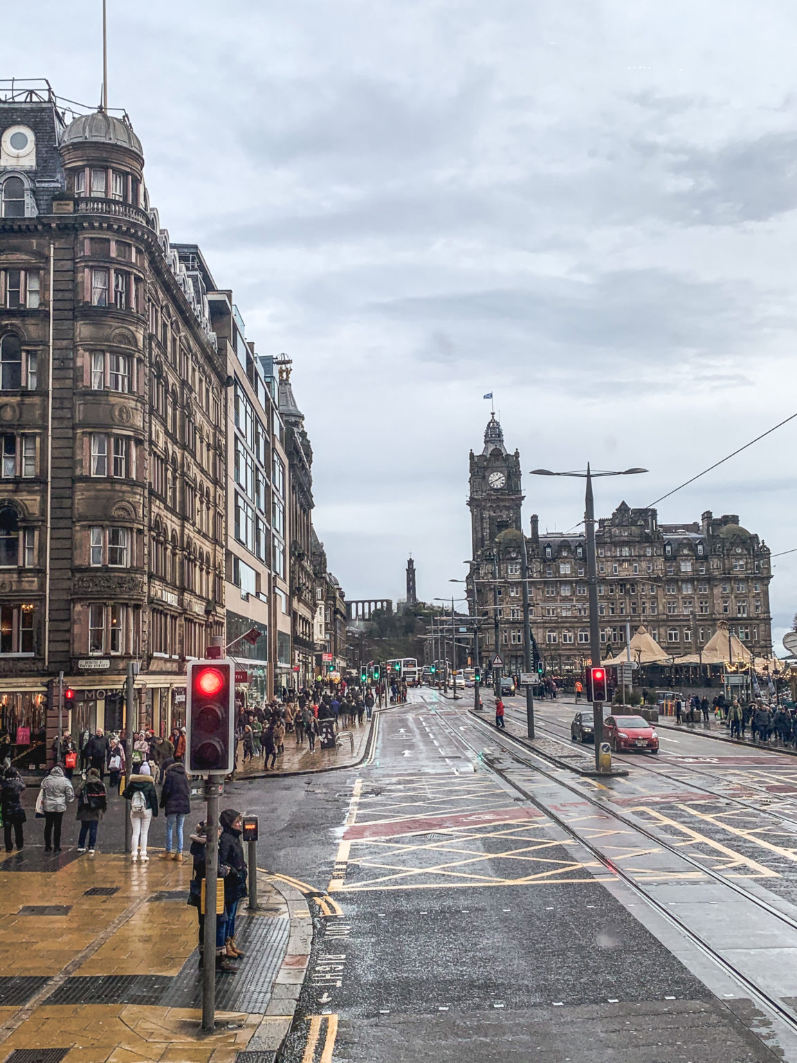 The complete guide to Edinburgh - Wanderlust Ale