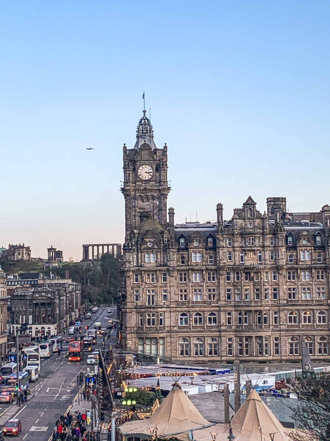 The complete guide to Edinburgh - Wanderlust Ale