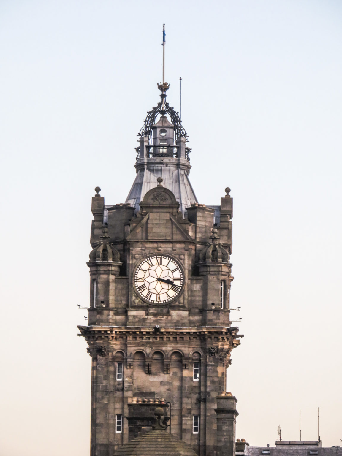 The complete guide to Edinburgh - Wanderlust Ale