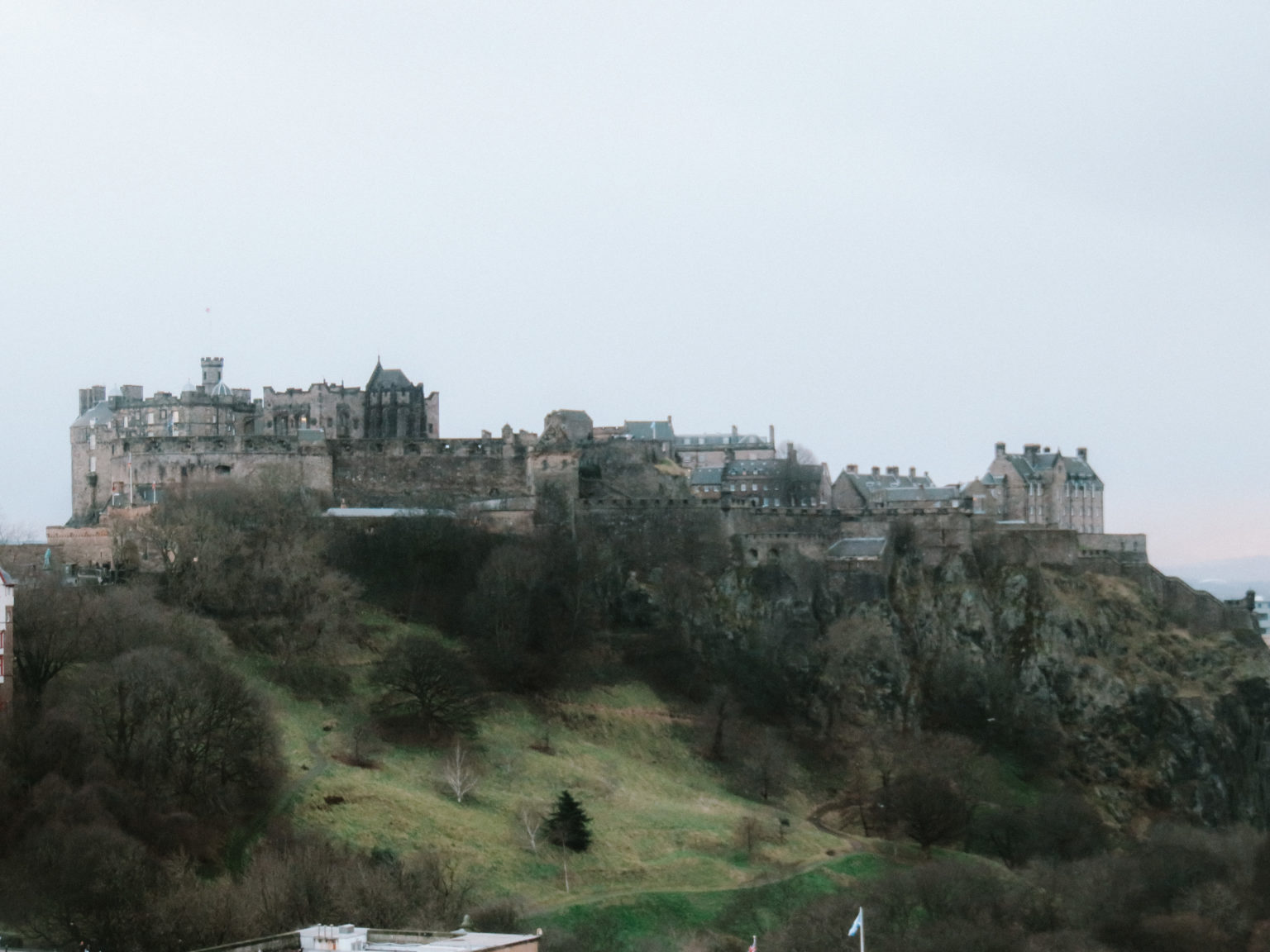 The complete guide to Edinburgh - Wanderlust Ale