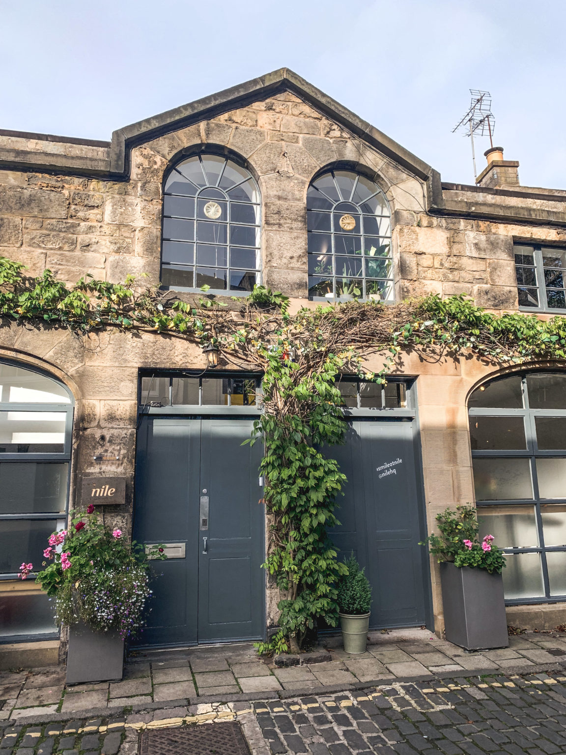 The complete guide to Edinburgh - Wanderlust Ale