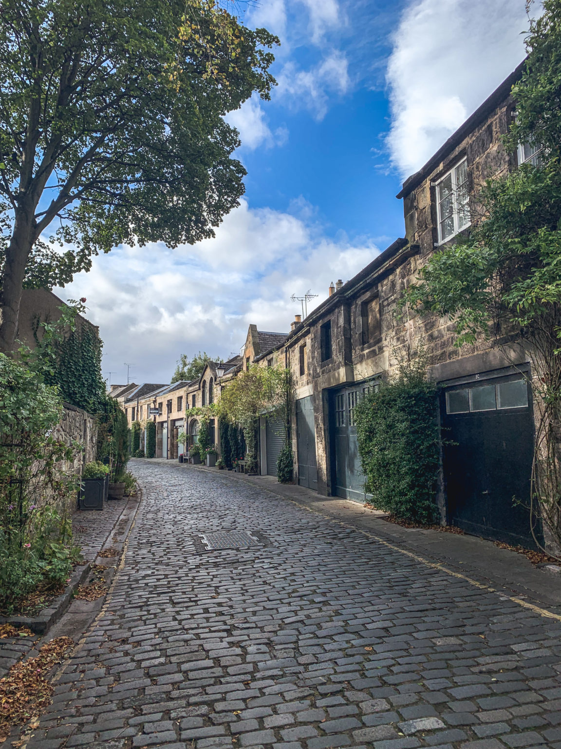 The complete guide to Edinburgh - Wanderlust Ale