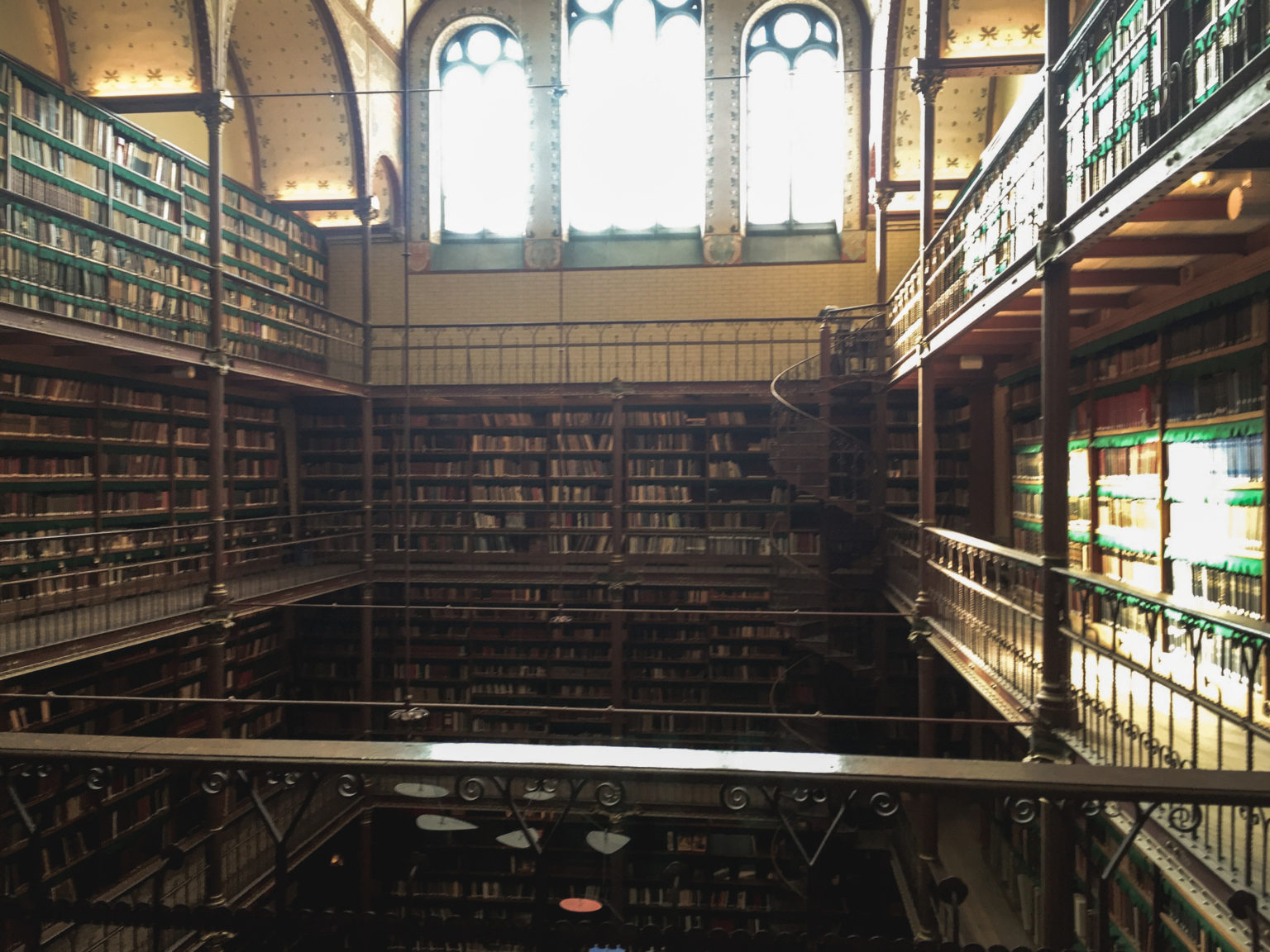 Discover the world's most beautiful libraries - Wanderlust Ale